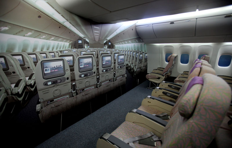 Want a front-row seat in flight? Pay extra - Emirates 24|7