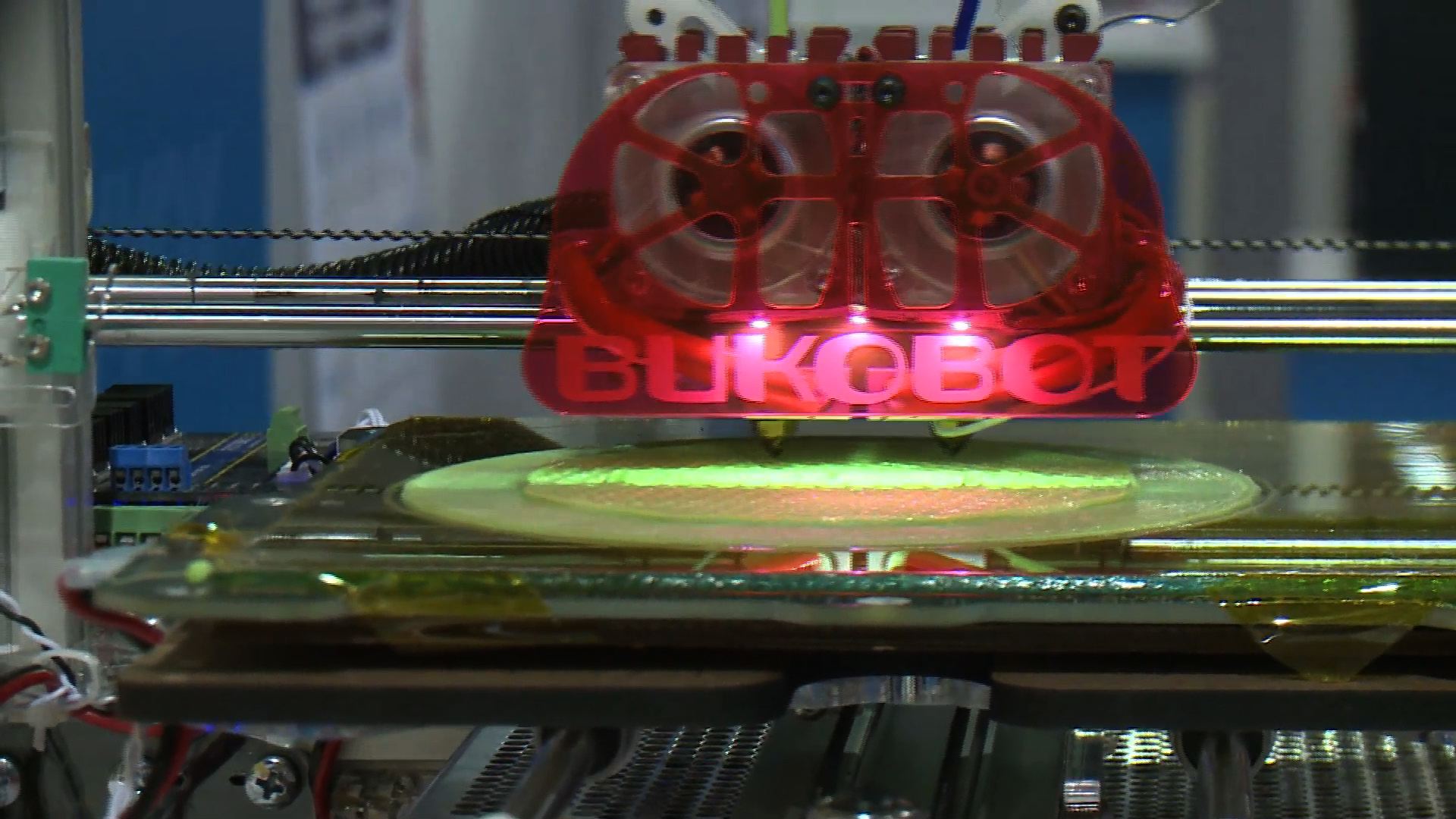 Video: Whole new sense of touch... Latest gadgets on show at CES ...