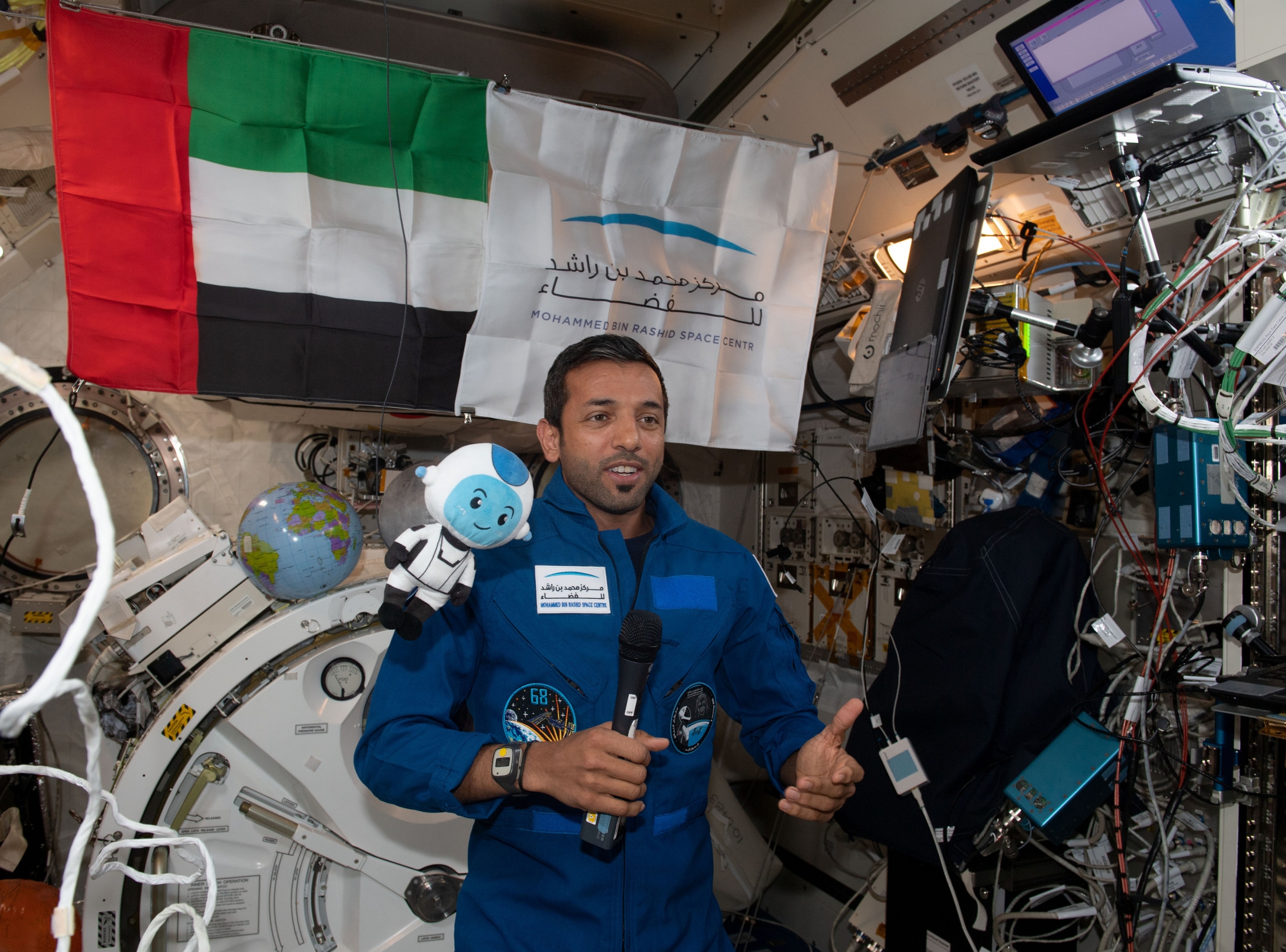 Sultan AlNeyadi to interact with UAE public in a live call from ISS ...