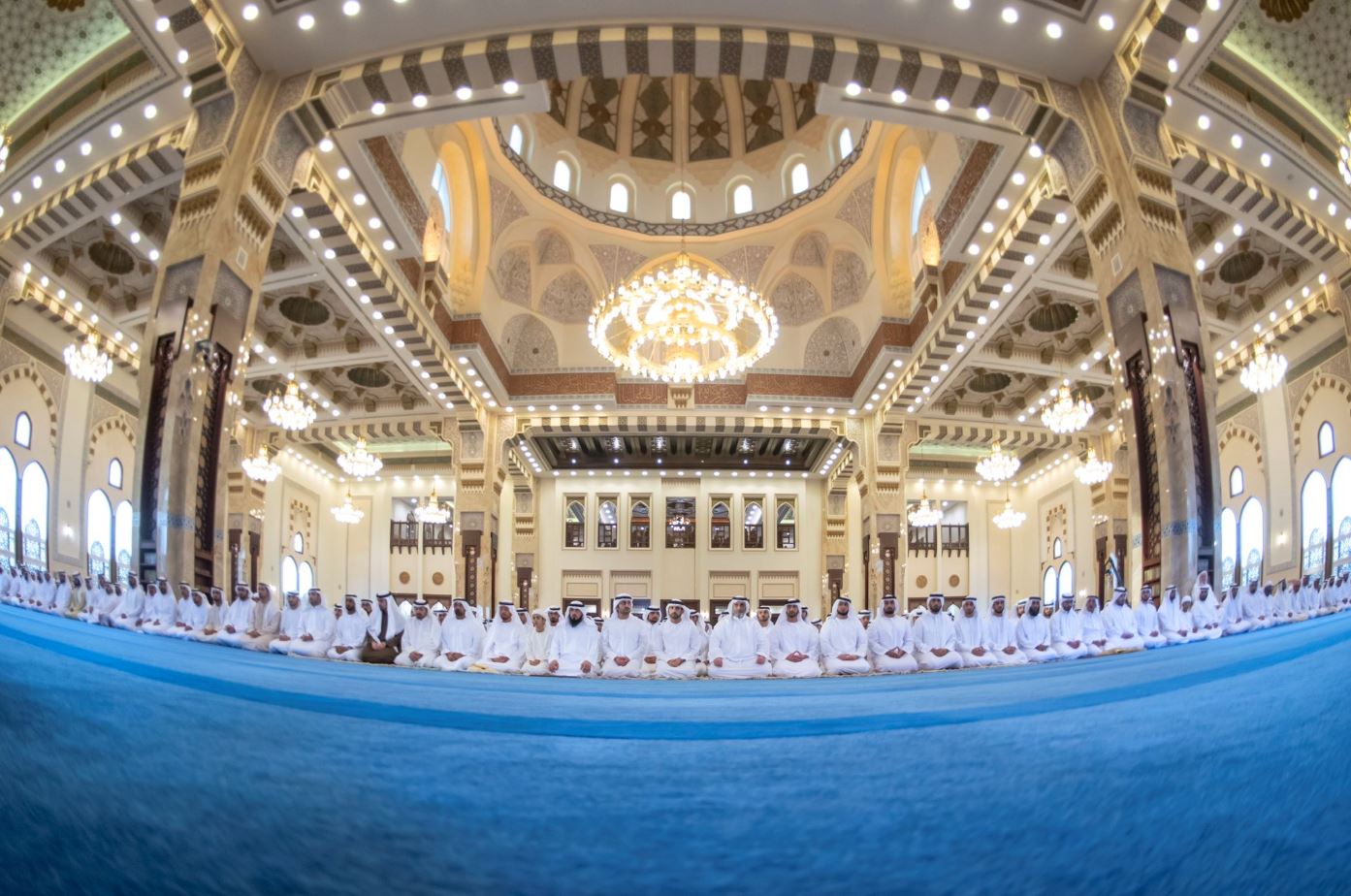 Hamdan bin Mohammed performs Eid prayer at Sheikh Rashid bin Saeed ...